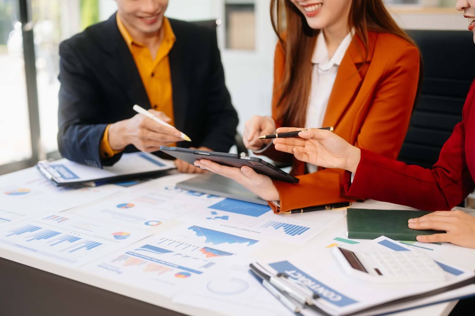 Revenue Recognition for Professional Services Firms: ASC 606, Methods ...